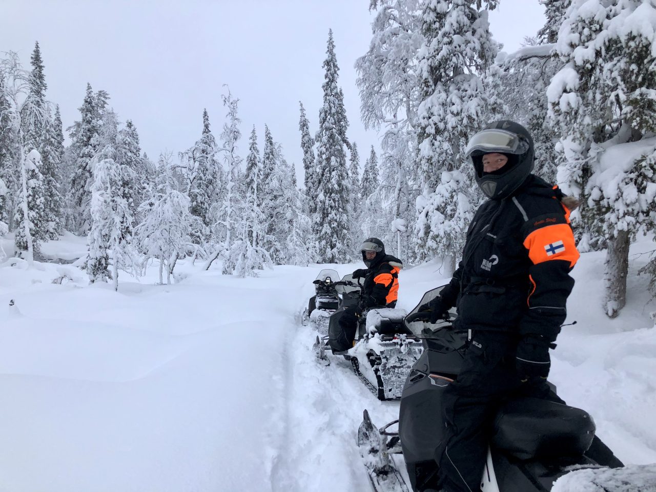 Snescooter rejse med internationale gæster - Rejserog.dk